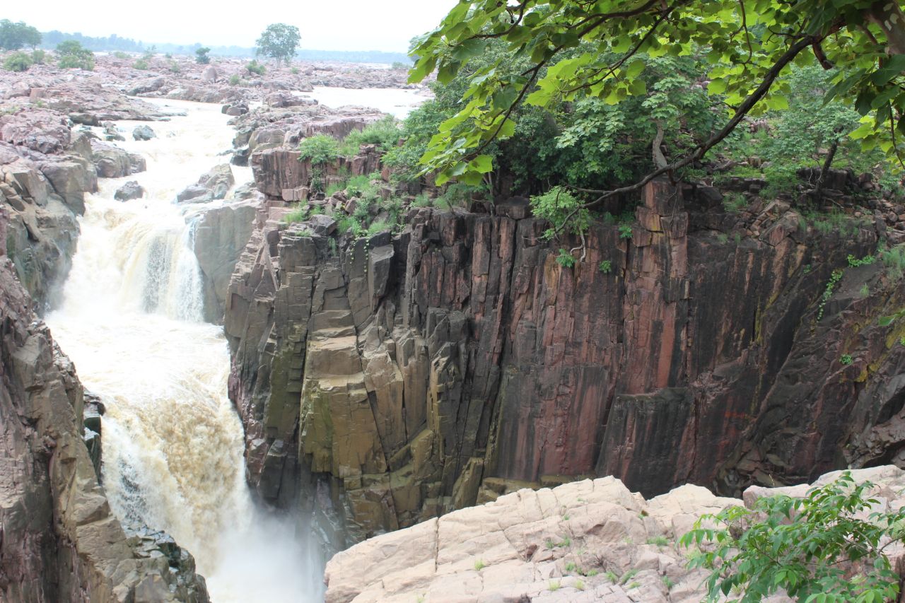 Your complete guide to the breathtaking Raneh Waterfalls – A Merakulous ...